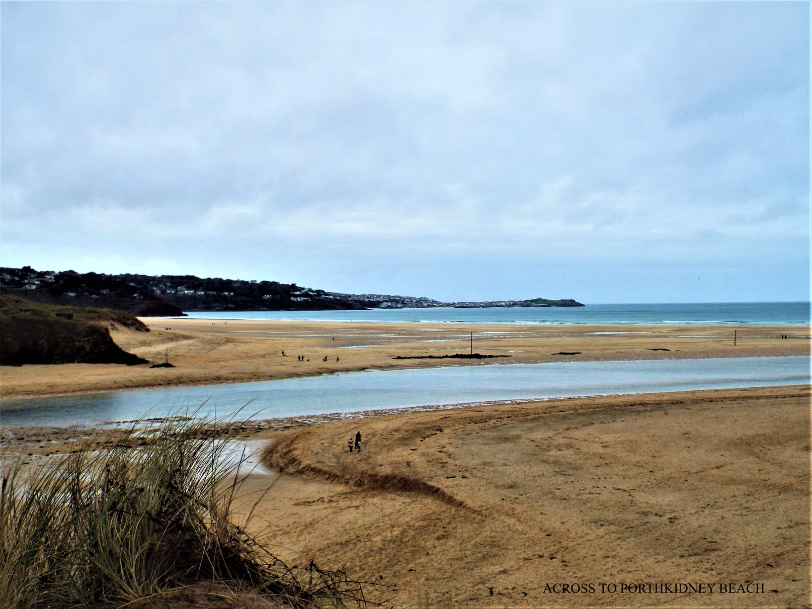 THE BEAUTIFUL BEACH AT HAYLE – Wee Cott